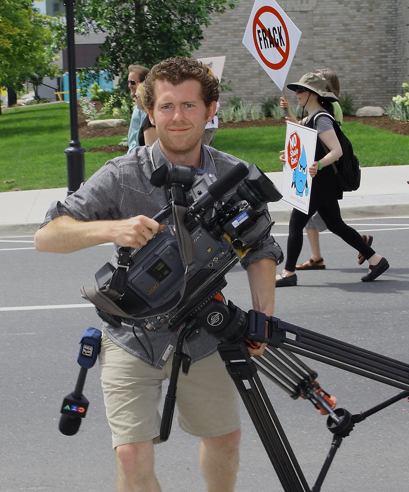 The Purple Violet Press: Mainstream Media Covers Day of FrAction ...