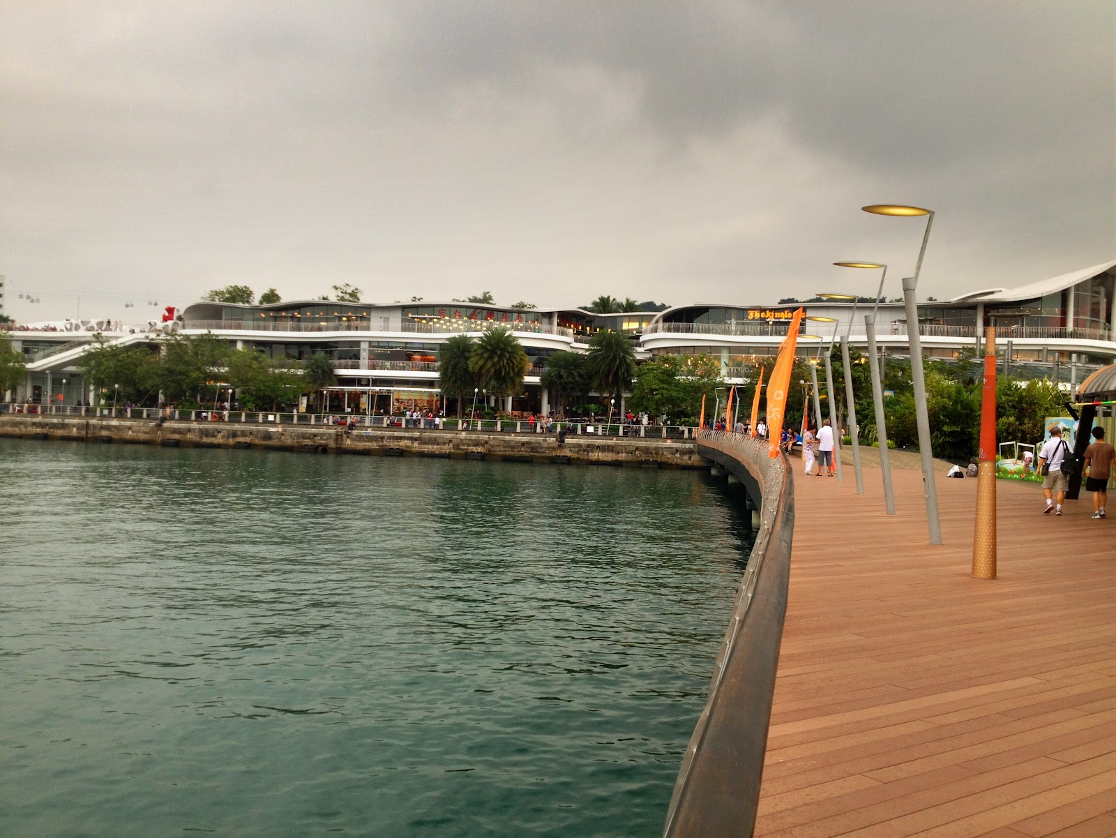 Where to go Singapore?: Sentosa Boardwalk