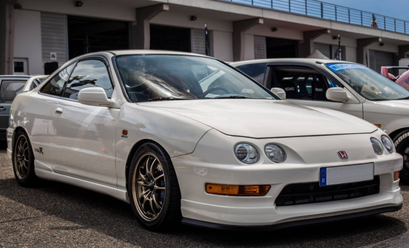 Awesome S2000 and Integra - TEAM IMPORTS