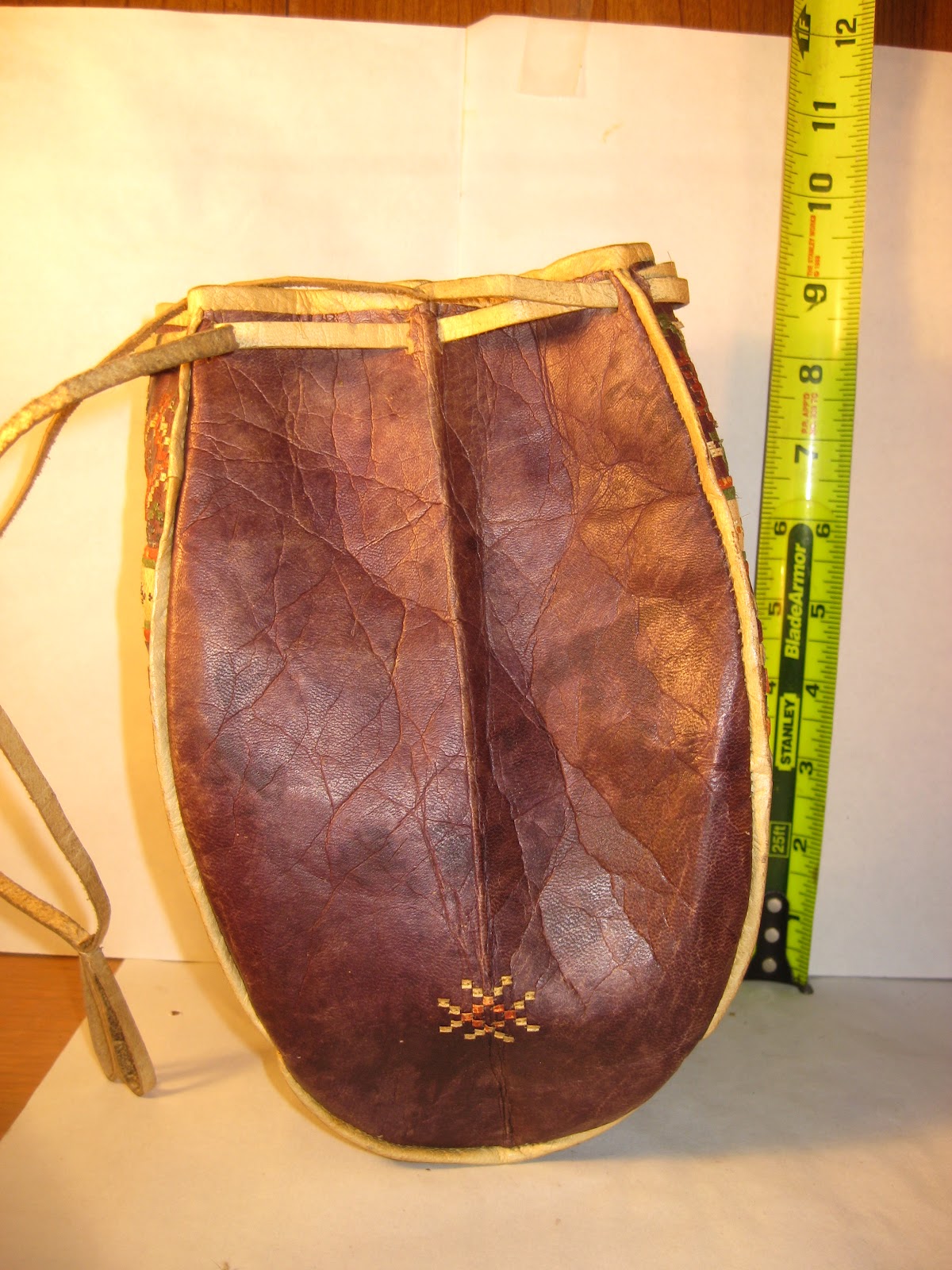 Inuit Arts and Crafts: Inuit Drawstring Pouch