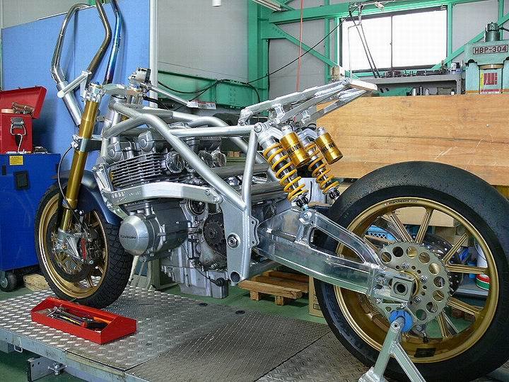 El Corra Motors: Striker / Over / Gilex