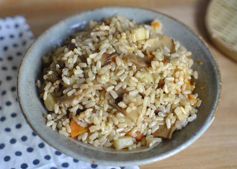 Easy and Relaxed Japanese Food: Takikomi Gohan (flavoured vegetable rice)