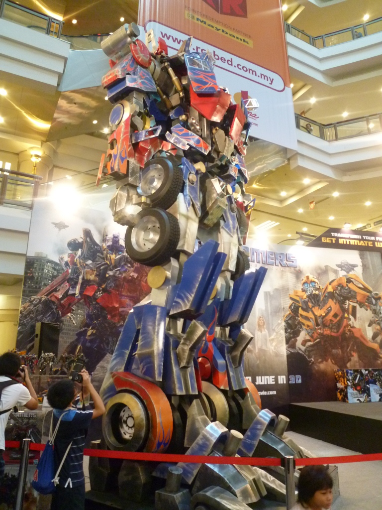 ♥ Be@uTiFul St0Ri3s ♥: One Utama Outing, Transformers, Eat Eat Eat!!!
