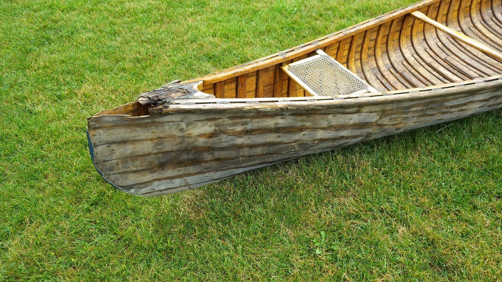 Ravenwood Blog: 18.5' Wilderness Guide by Island Falls Canoe