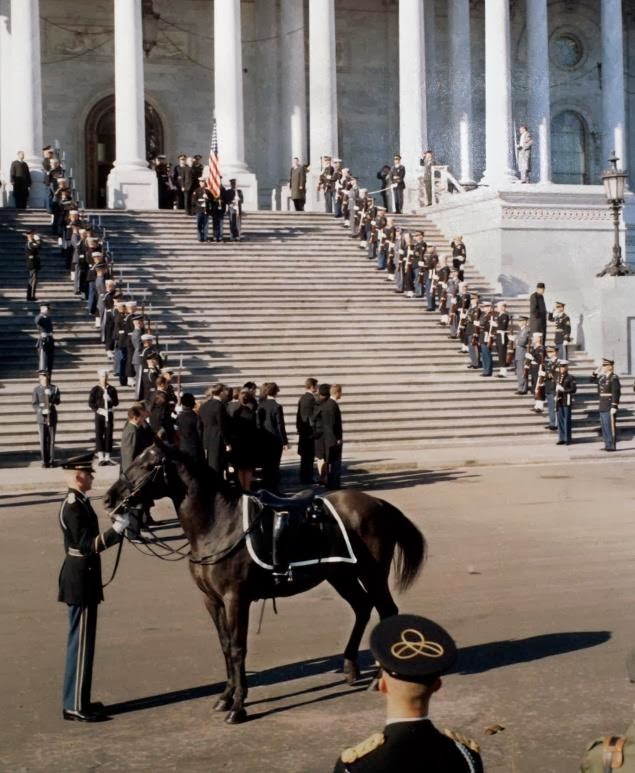 Frank's Place: Monday, November 25, 1963: Three Funerals