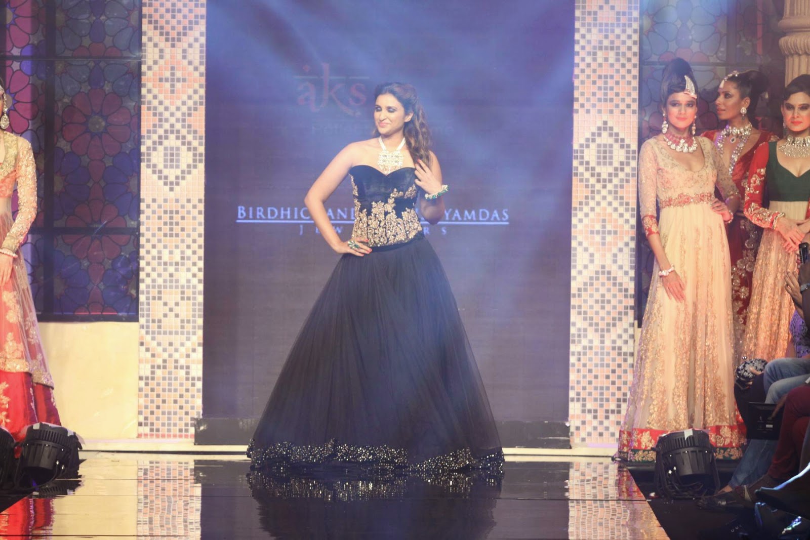 Actress Parineeti Chopra Ramp Walk Latest Stills - Cine Gallery