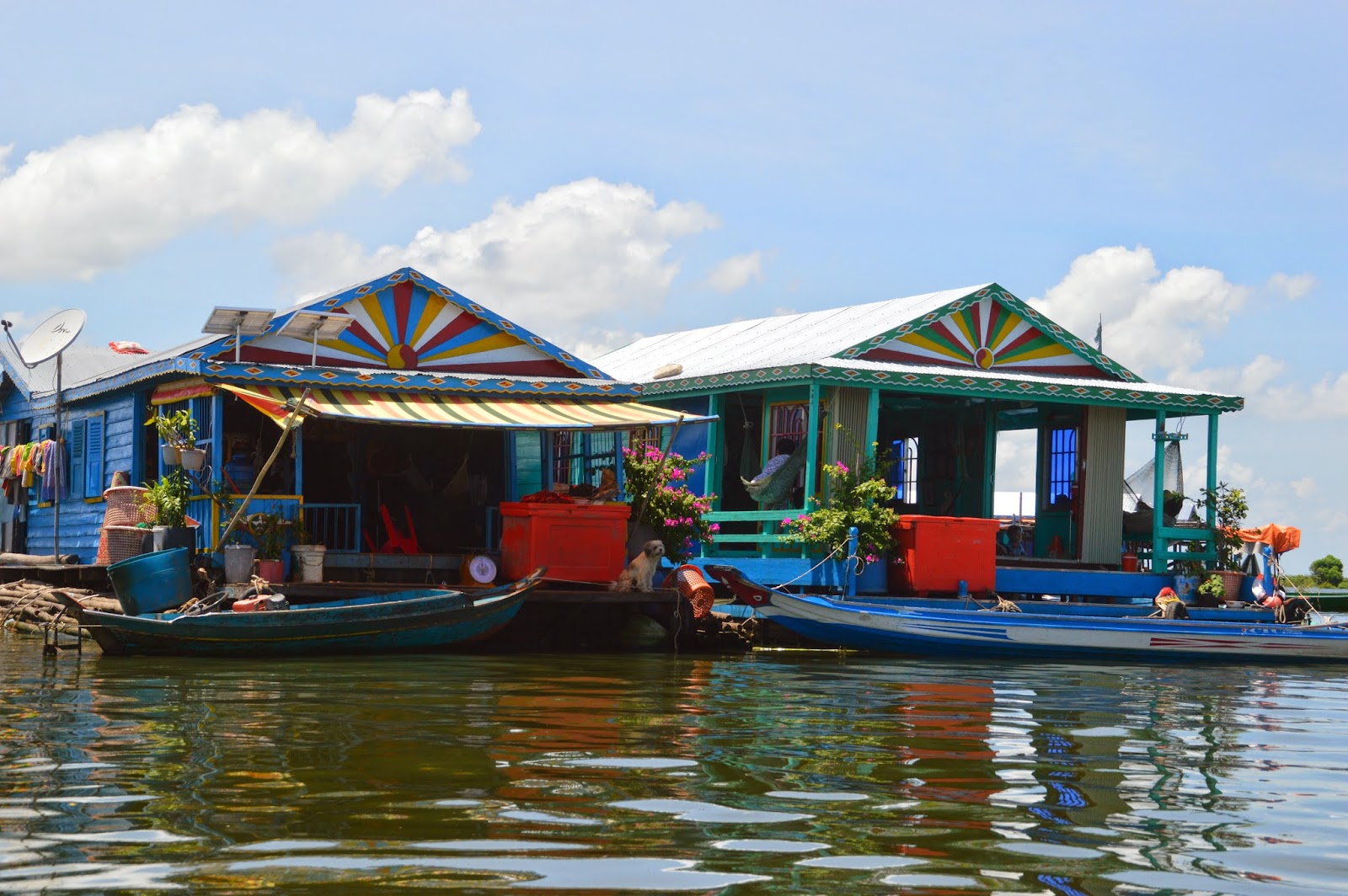 The Global Explorer: Kompong Luong. The villge that floats. The village ...