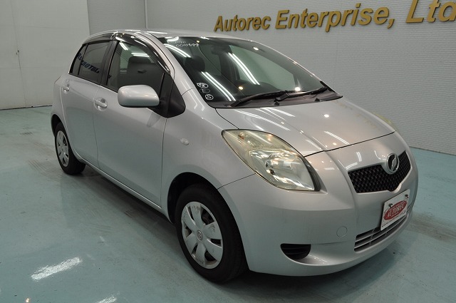 e-Budget: 2005 Toyota Vitz 1000cc|Japanese vehicles to the world