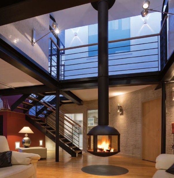 La grange qui deviendra Loft: Le choix de la cheminée