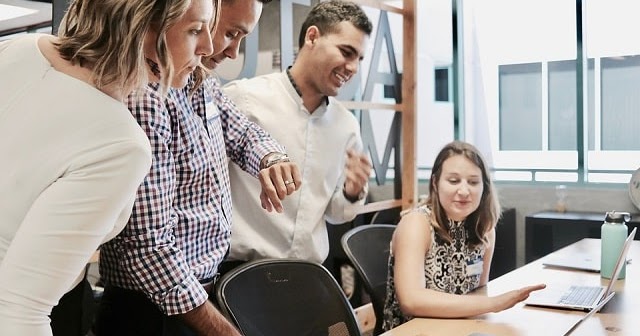 Bootstrap Business: Make Your Corporate Office Space Enticing In 3 Easy ...