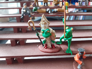 Freodom: 28mm miniatures and conversion bits roundup