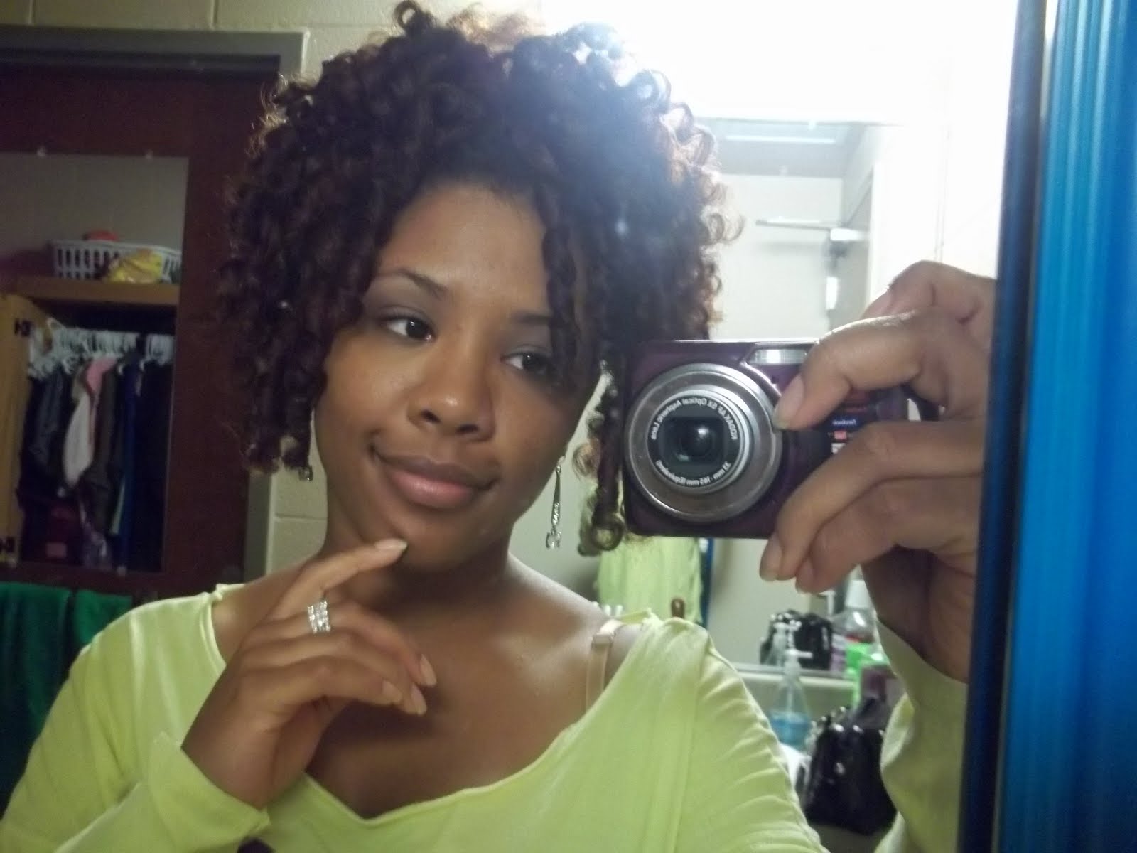 Naturally Mimi: Updo with Curls