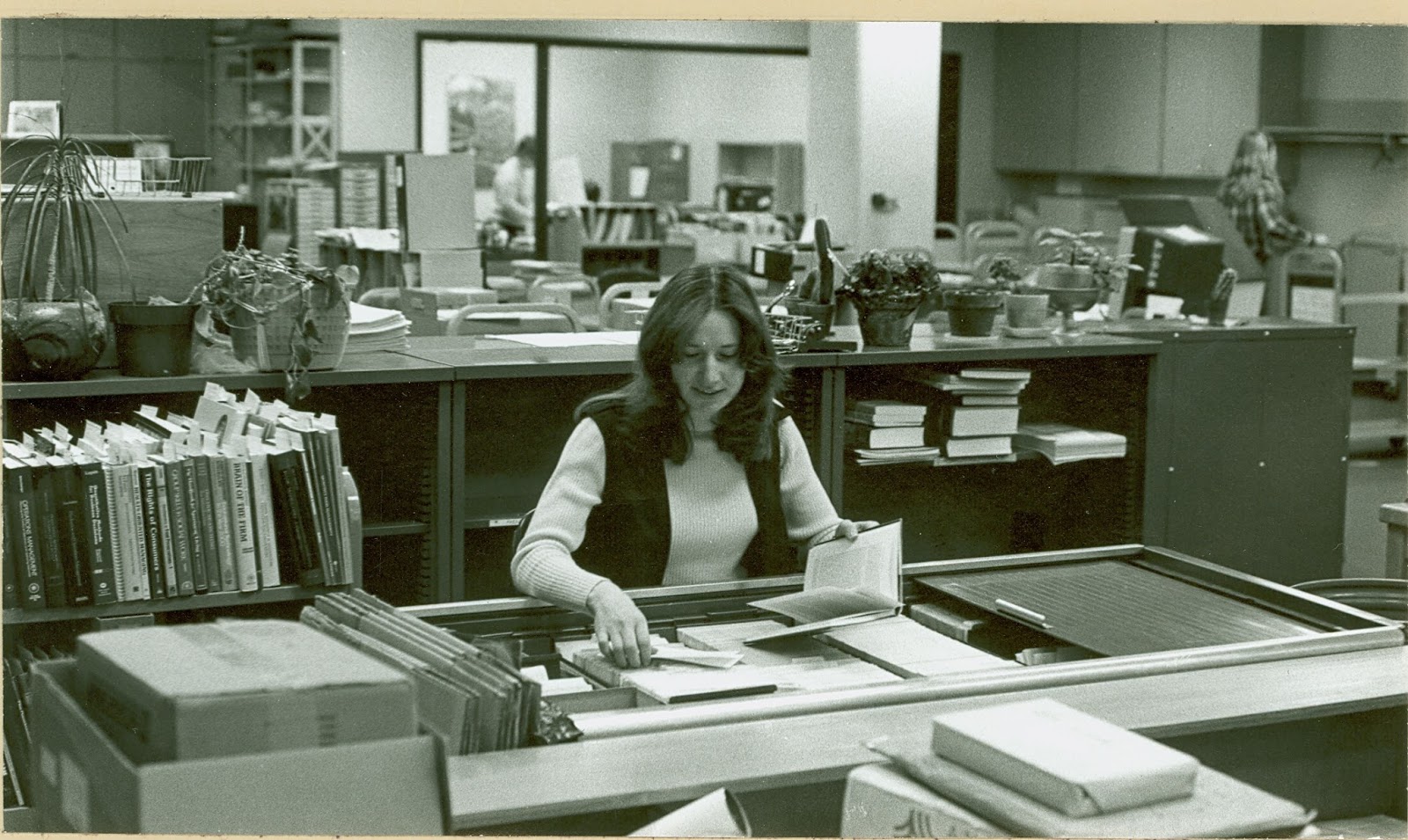 UW-Stout Library News: December 2016