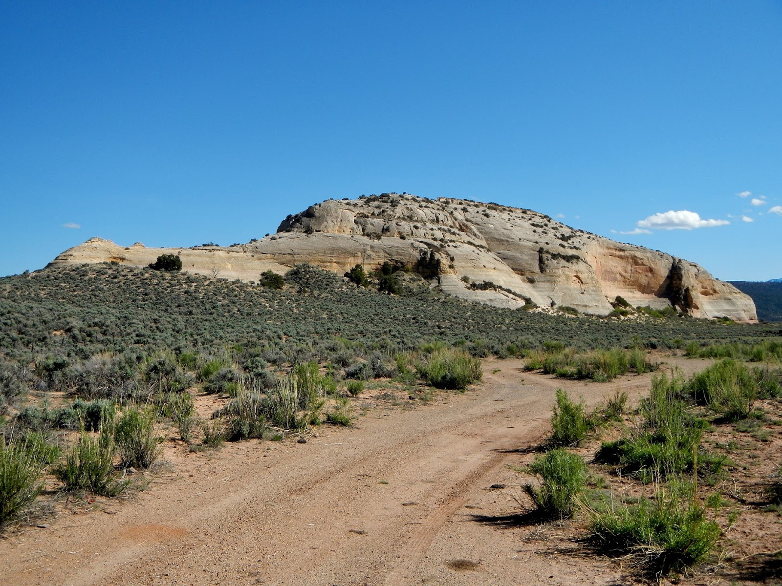 The Southwest Through Wide Brown Eyes: An Arch at George Rock.