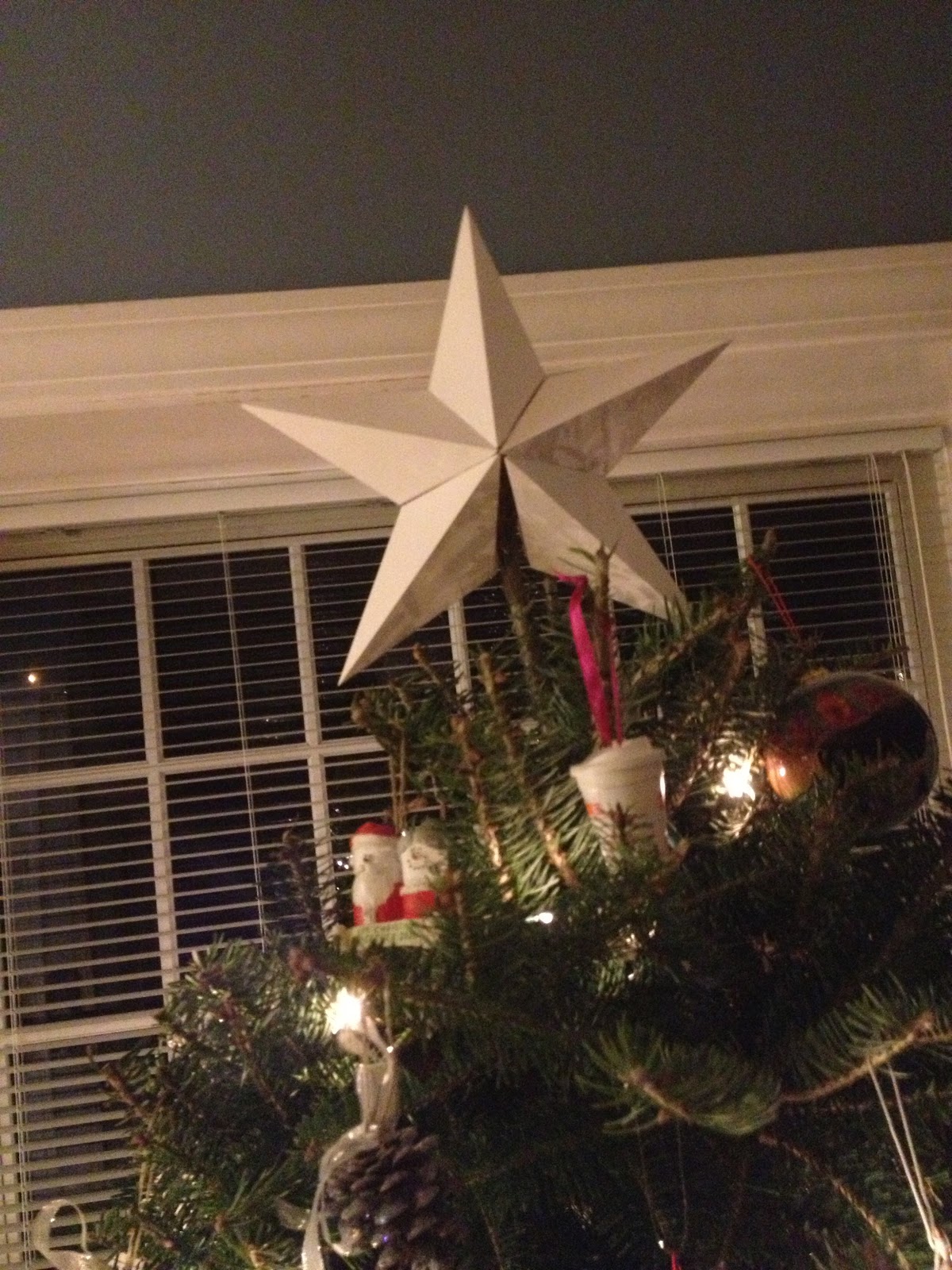 Double Trouble Designs: DIY Star Tree Topper