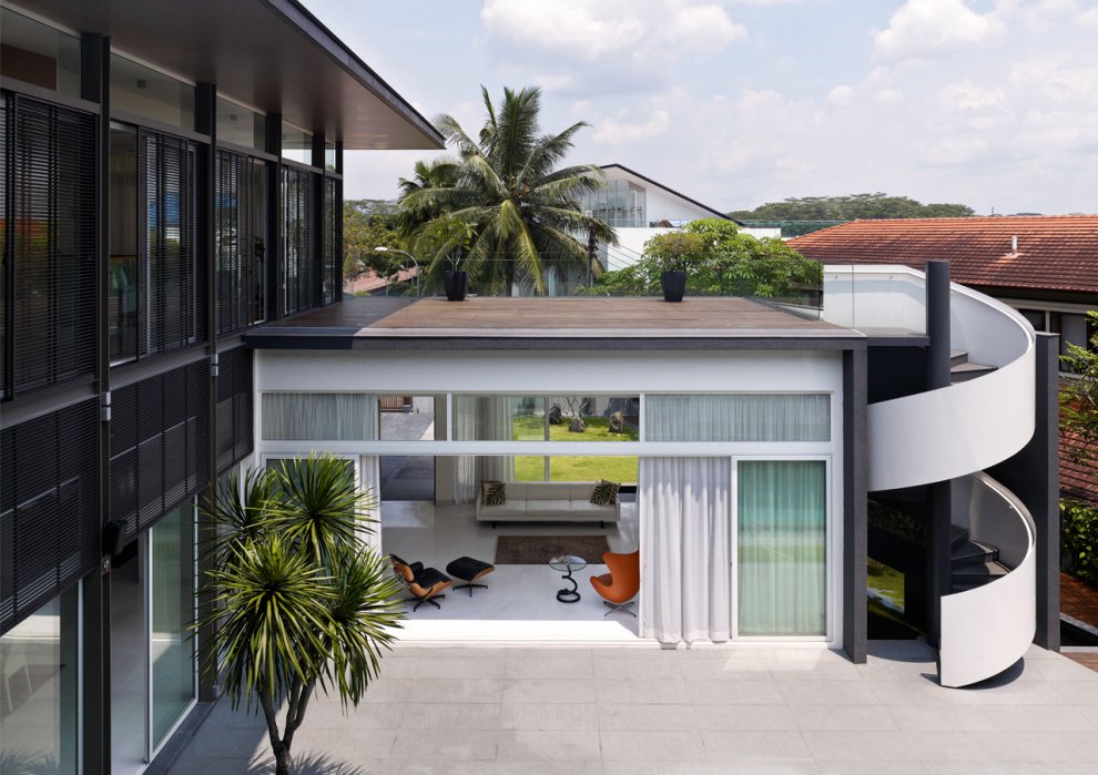 Modern House Design in Singapore for Single Family Residence