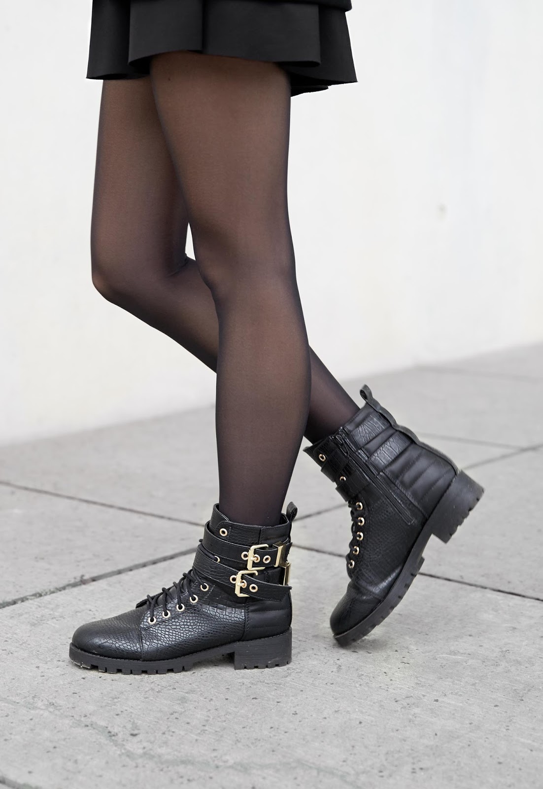 Street style legwear look www.glitterandtechno.com - Fashionmylegs ...