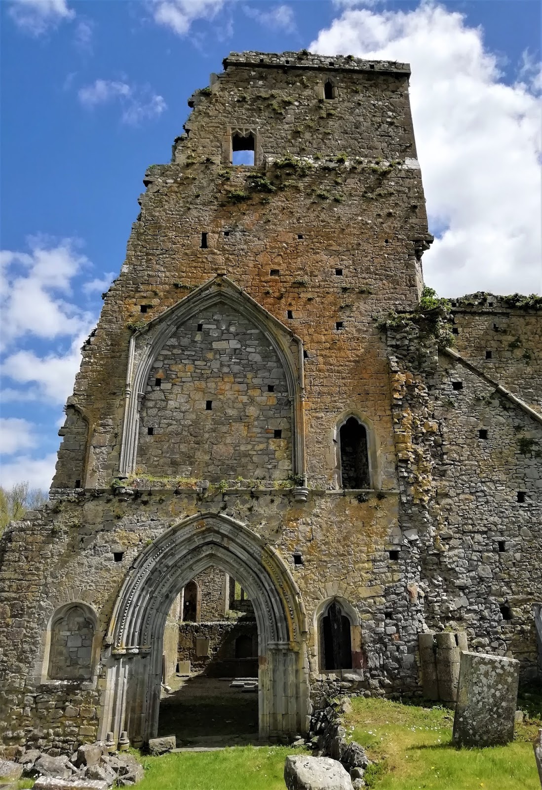 The Laois Cyclist: Ireland's Largest Medieval Priory, Tipperary