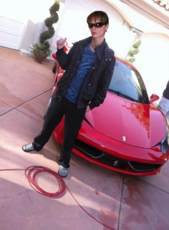 Luka Magnotta : Serial Cat Killer News Articles