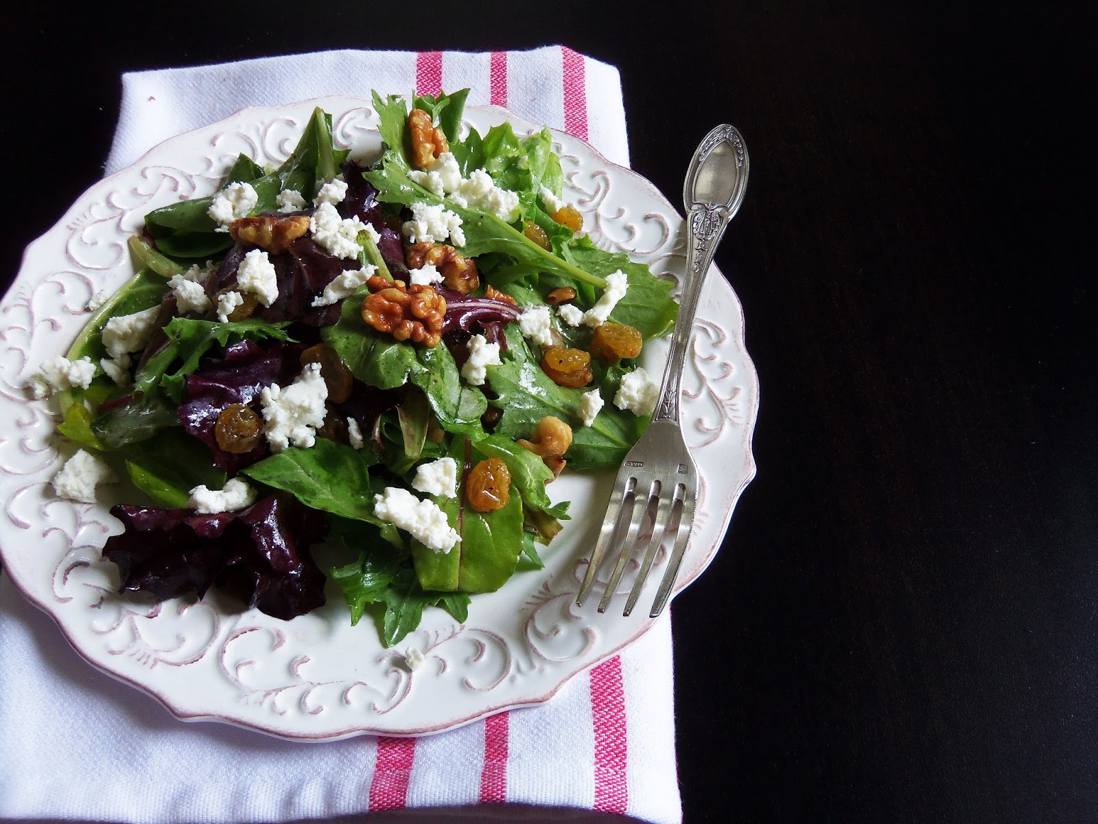 Simply Romanesco: Fresh Goat Cheese Salad
