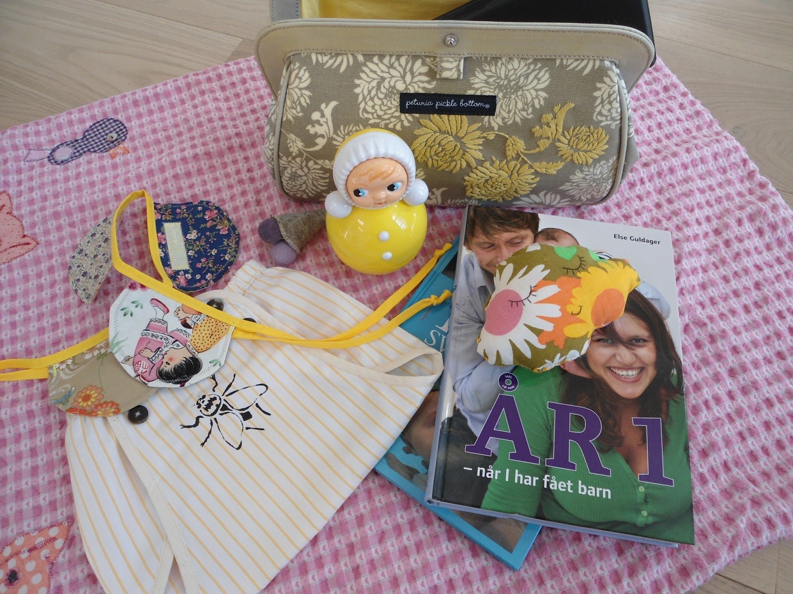 Mig og Maya: Så er der baby-ting