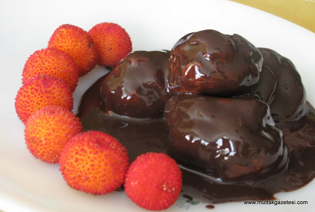 küçük pasta hamuru (profiterol hamuru)