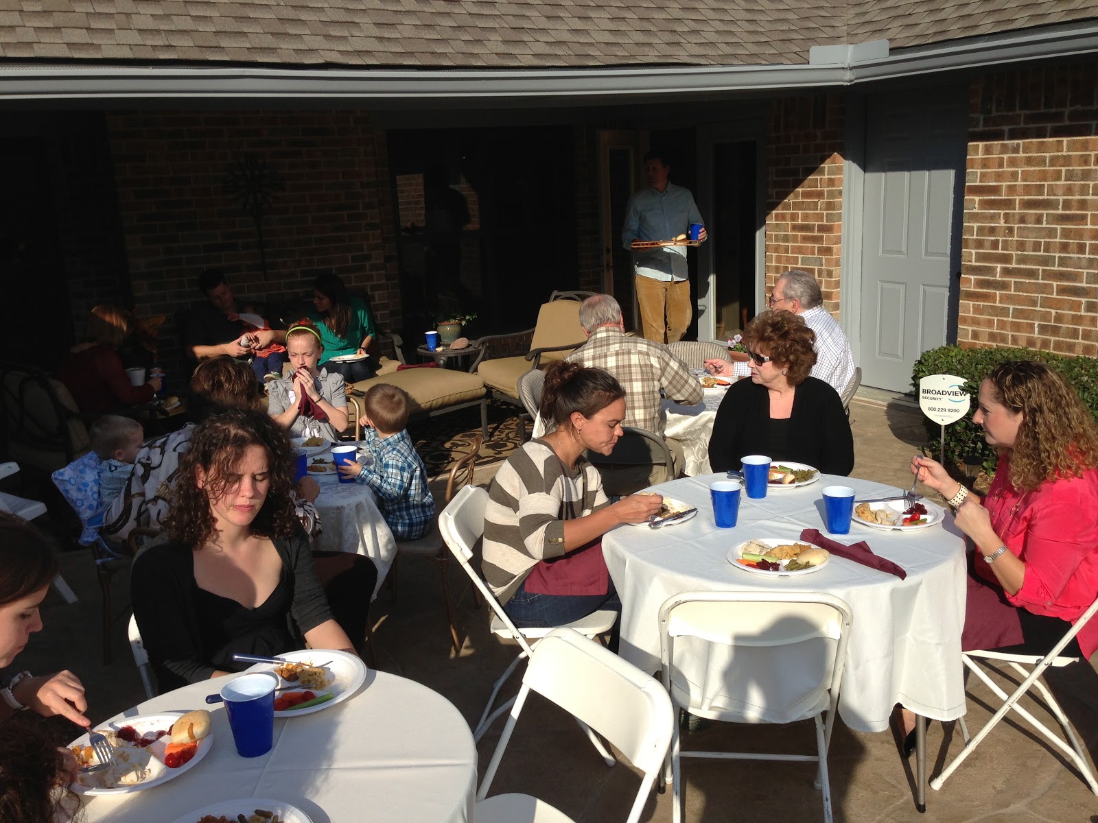 The Pair of Scates: Twin Turkeys on Thanksgiving