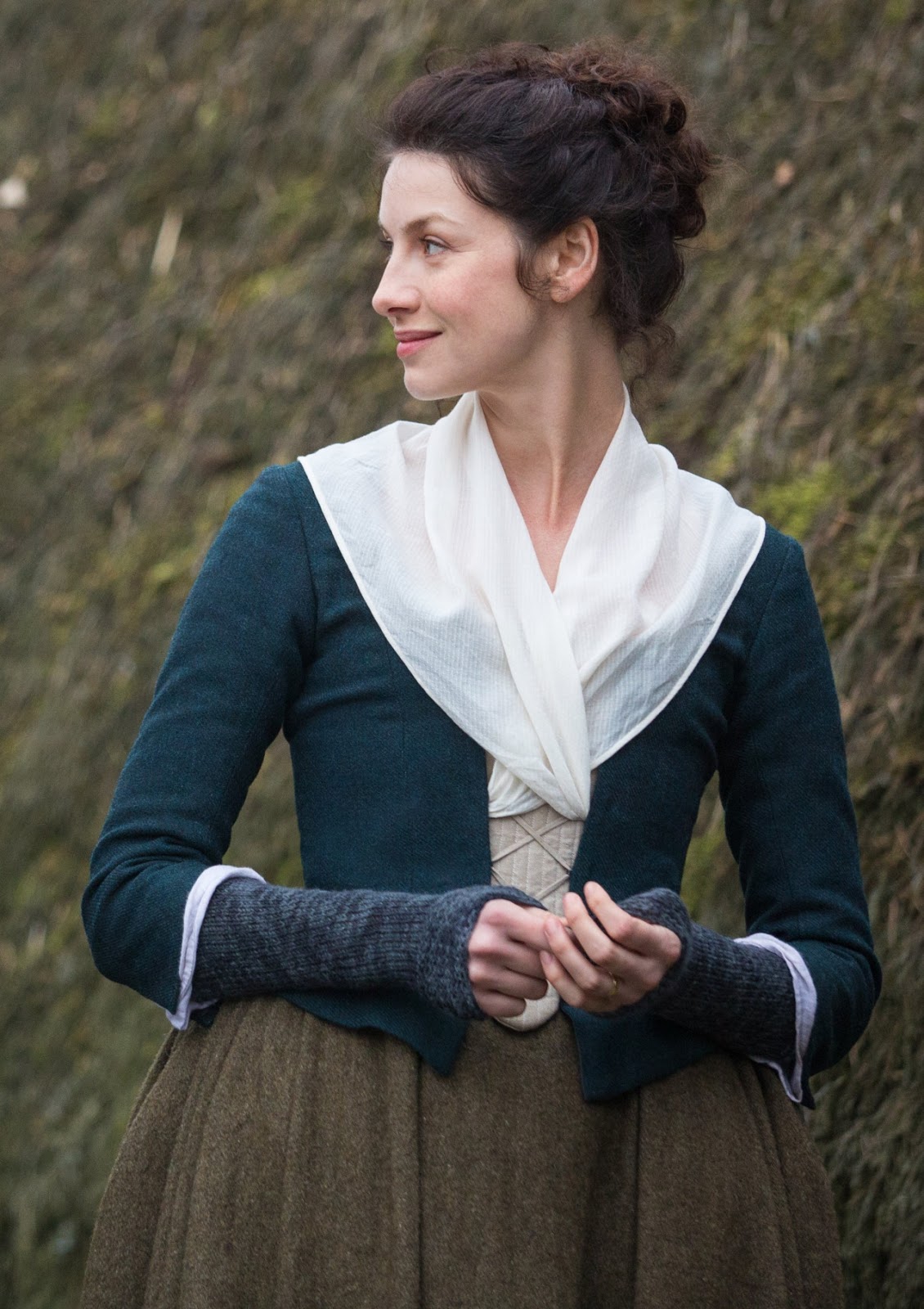 Claire Fraser blue jacket and skirt from "Outlander"
