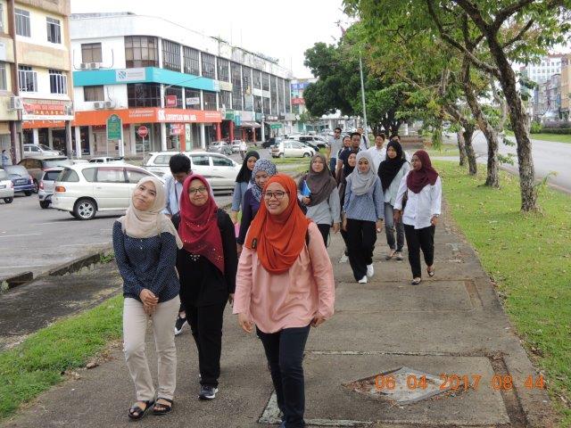 Walk Walk: Visit to IPK Sarawak [Construction Management Masters Students]