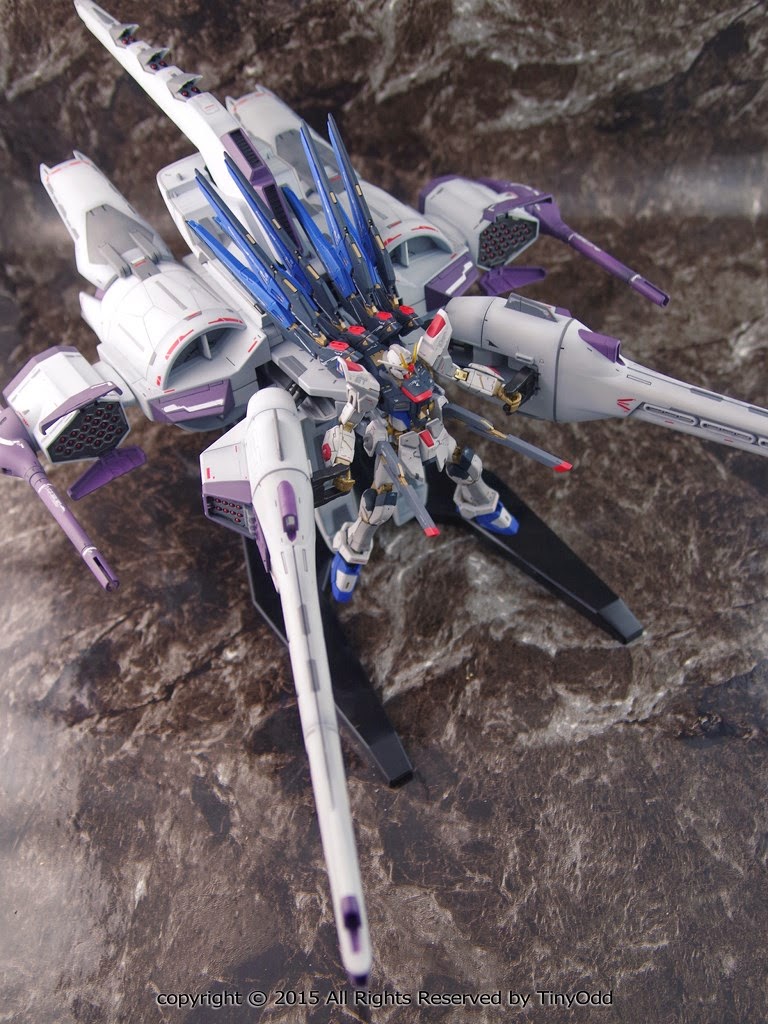 GUNDAM GUY: RG 1/144 Strike Freedom Gundam + Meteor Unit - Painted Build