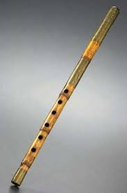 INSTRUMENT DE MUSIQUE TRADITIONNEL MALGACHE