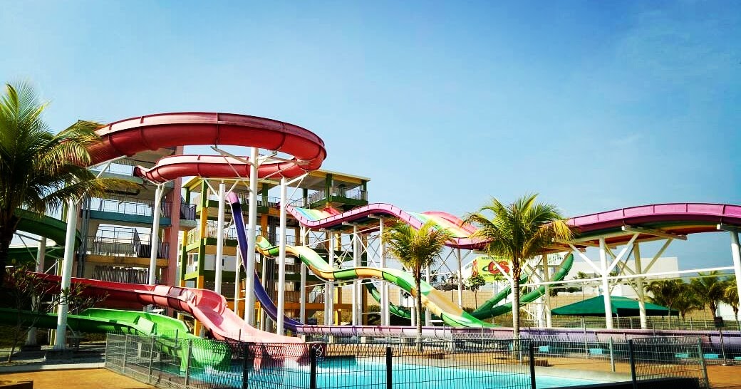 ETW6: Bangi Wonderland Water Theme Park ~ Qisstiera