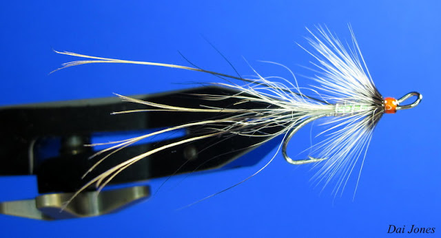 Flies step by step: Ghost shrimp, step by step.