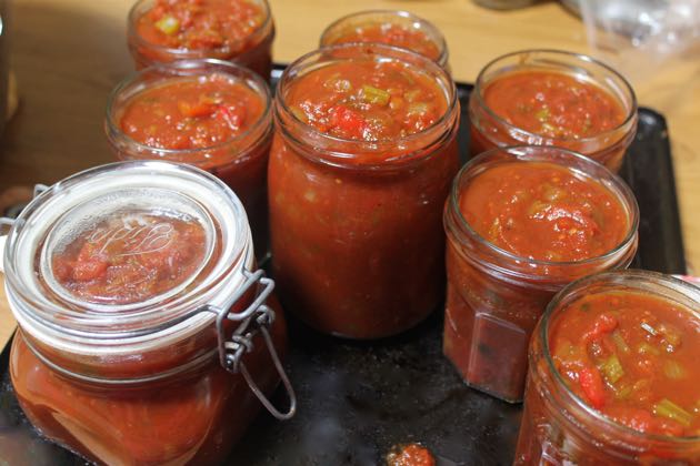 The best fast tomato relish recipe | down to earth