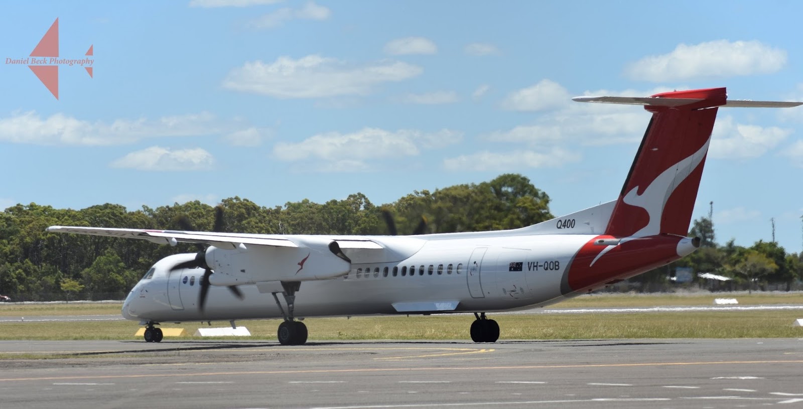 Central Queensland Plane Spotting: First Photos of QantasLink Dash-8 ...