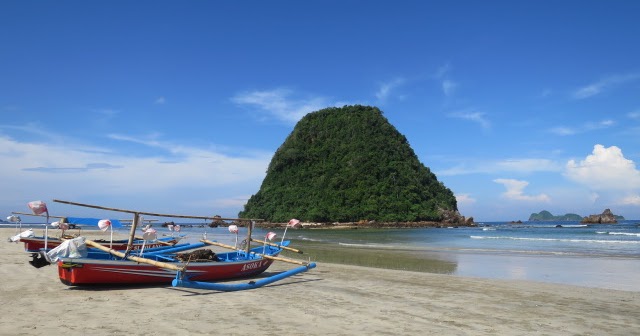 Cloud Caitlin: Indonesia My Love: Seminyak & Red Island