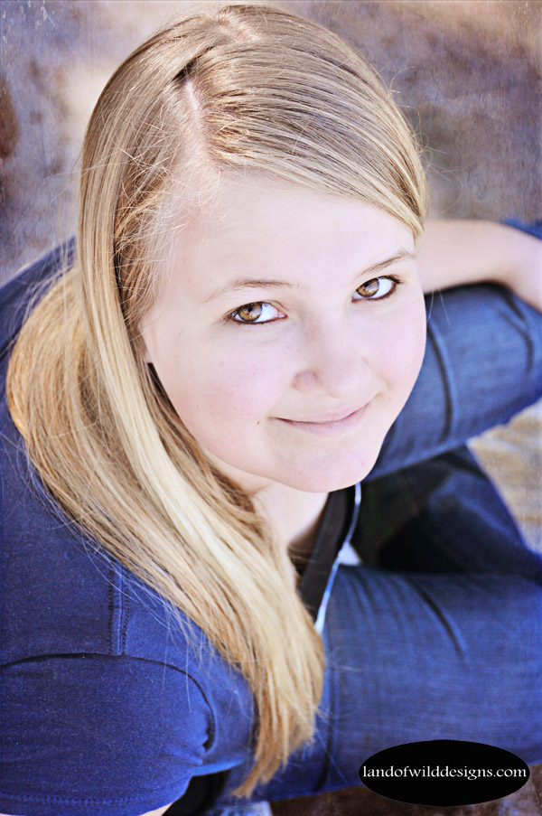 Land of Wild Designs Photography: Solana - 7th Grade Portraits