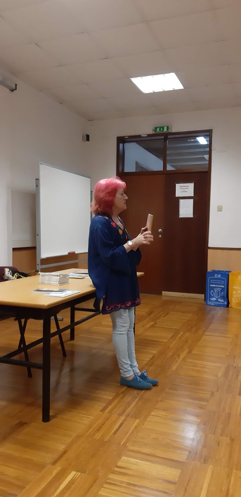 BIBLIOTECAS PAULA NOGUEIRA: Sessões com a escritora Manuela Ribeiro