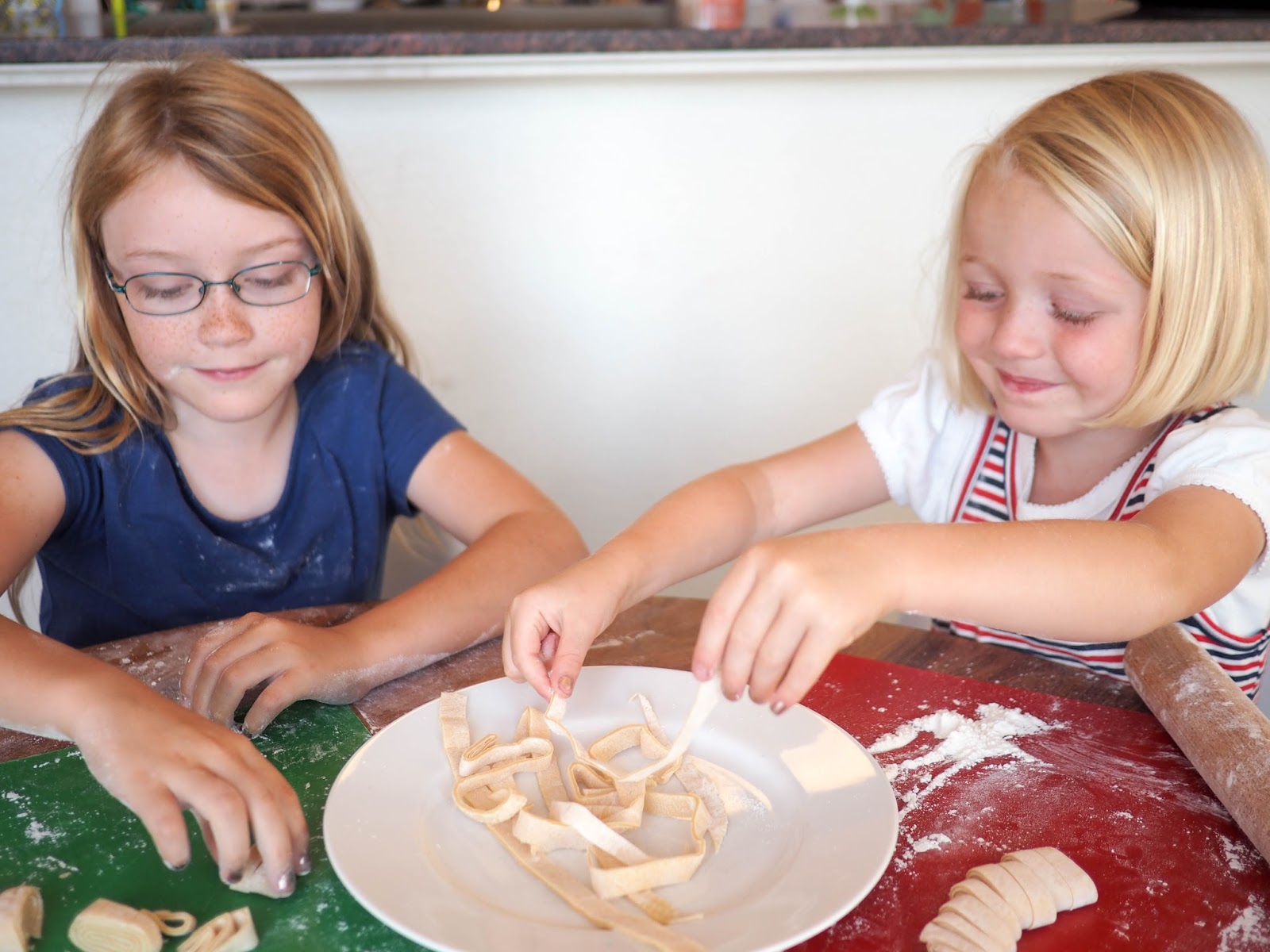 Little Hiccups: Cooking with Kids: Fresh Pasta