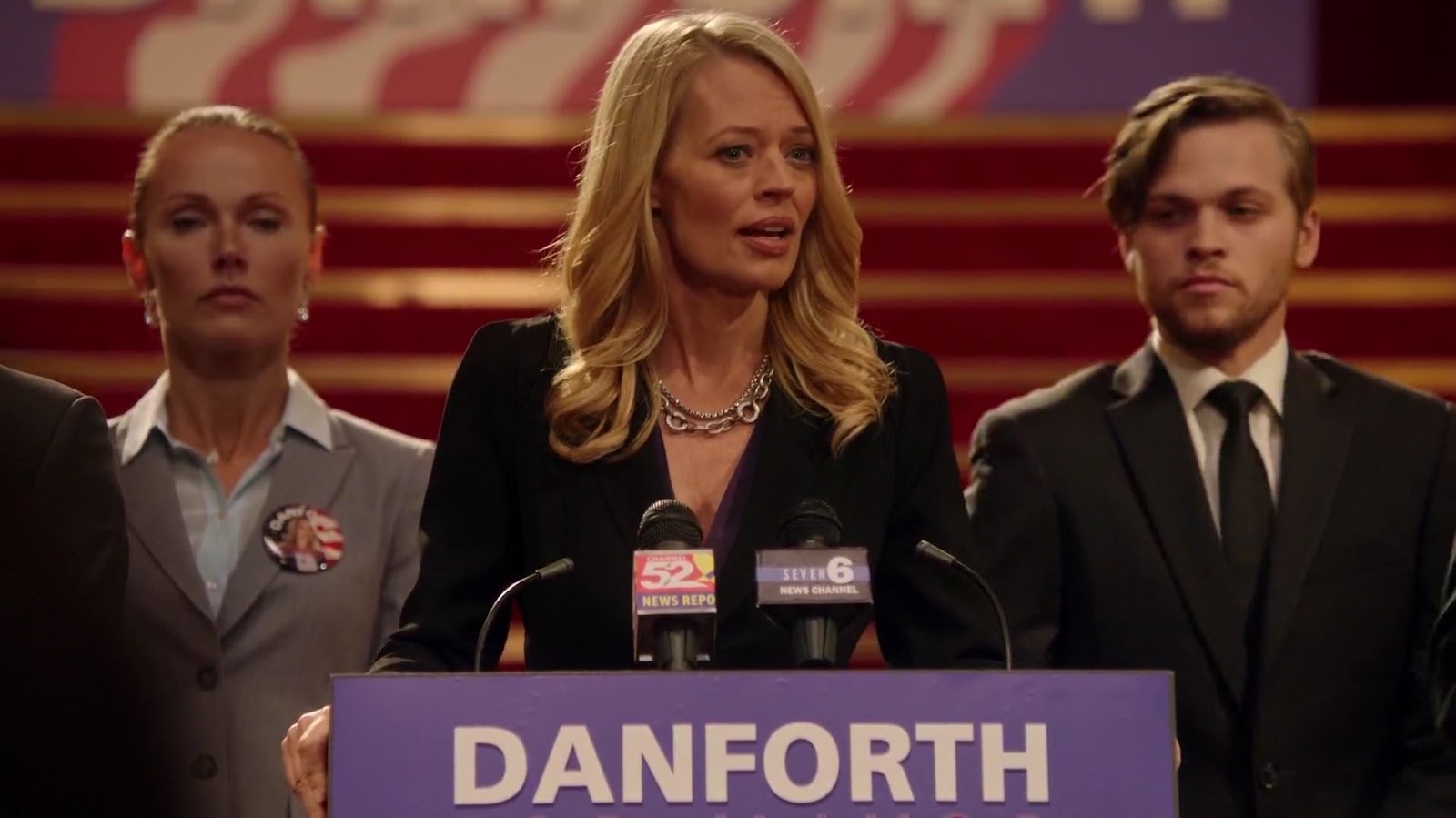 Arrow - The Candidate - Review