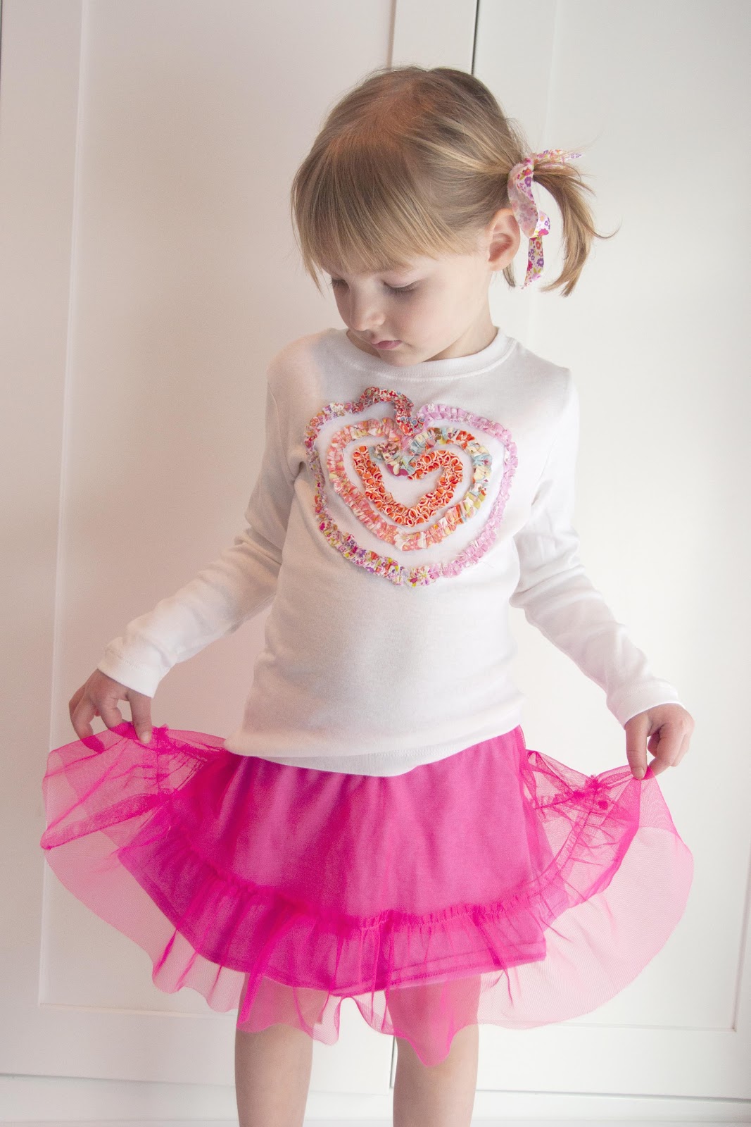 Aesthetic Nest: Sewing: Ruffled Rag Applique (Tutorial)