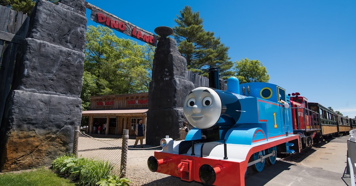 DAILY VACATIONER: Edaville USA: Seasonal Fun and Events