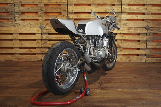Suzuki GT Rau Rickman - RocketGarage - Cafe Racer Magazine