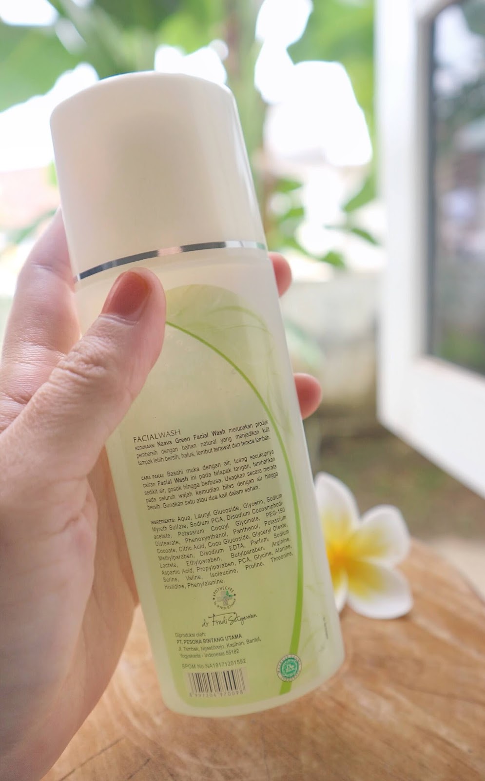 Naavagreen Facial Wash Review - Marlina