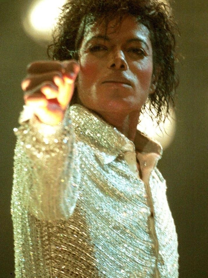 MJJ Photo Gallery: Michael Jackson - Victory Tour (The Jackson Tour)