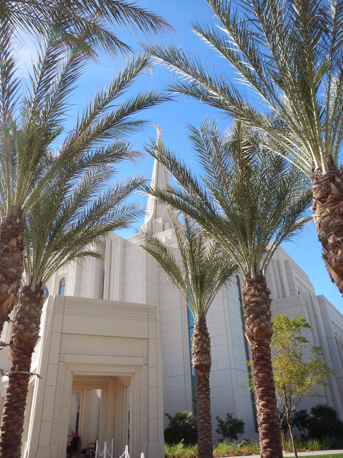 A Place to Share: The new Gilbert Arizona Temple
