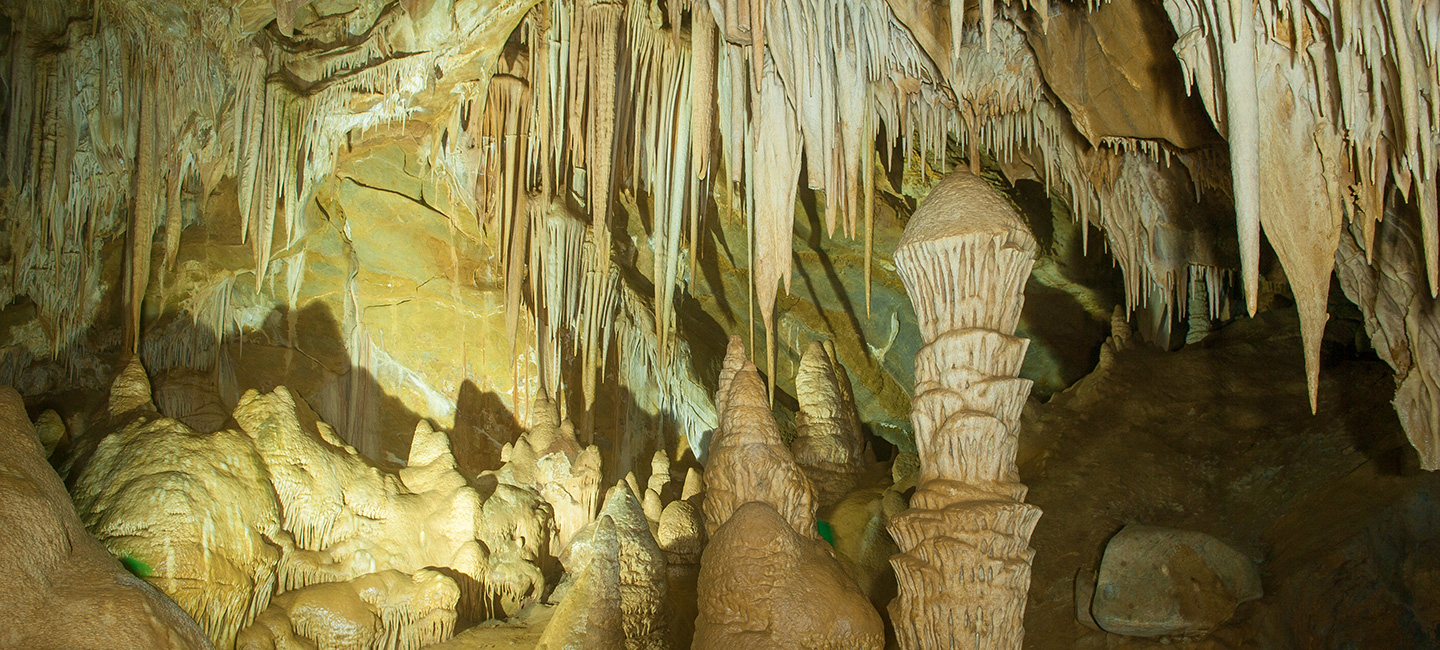 Geo - Conceição : CAVERNA DE BOTUVERÁ EM SANTA CATARINA.