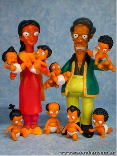 Alvarito no está en casa: Es para Apu que lo miran por TV