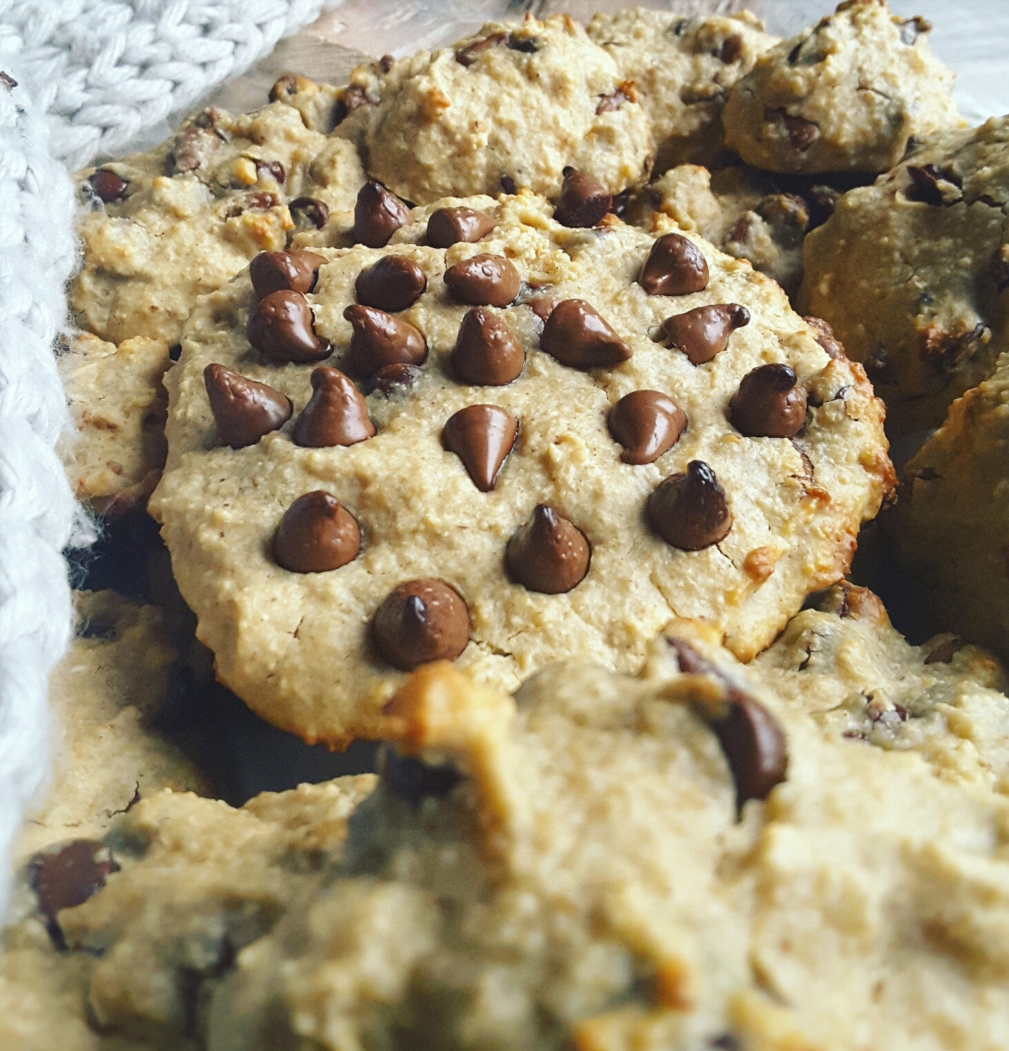 Dreamer Diaries : Clean Chocolate Chip Cookies
