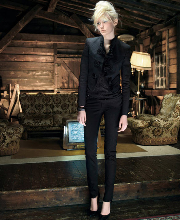 Amazing Fashion Photography by Andrea Klarin | Ladies Mails